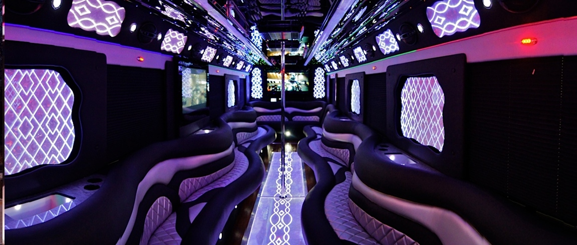 Saint Charles Party Bus | 26 Passengers Bus